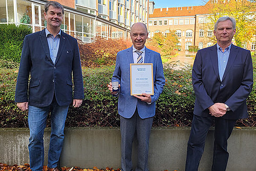 Mukoviszidose e.V. verleiht Adolf-Windorfer-Medaille an PD Dr. Andreas ...